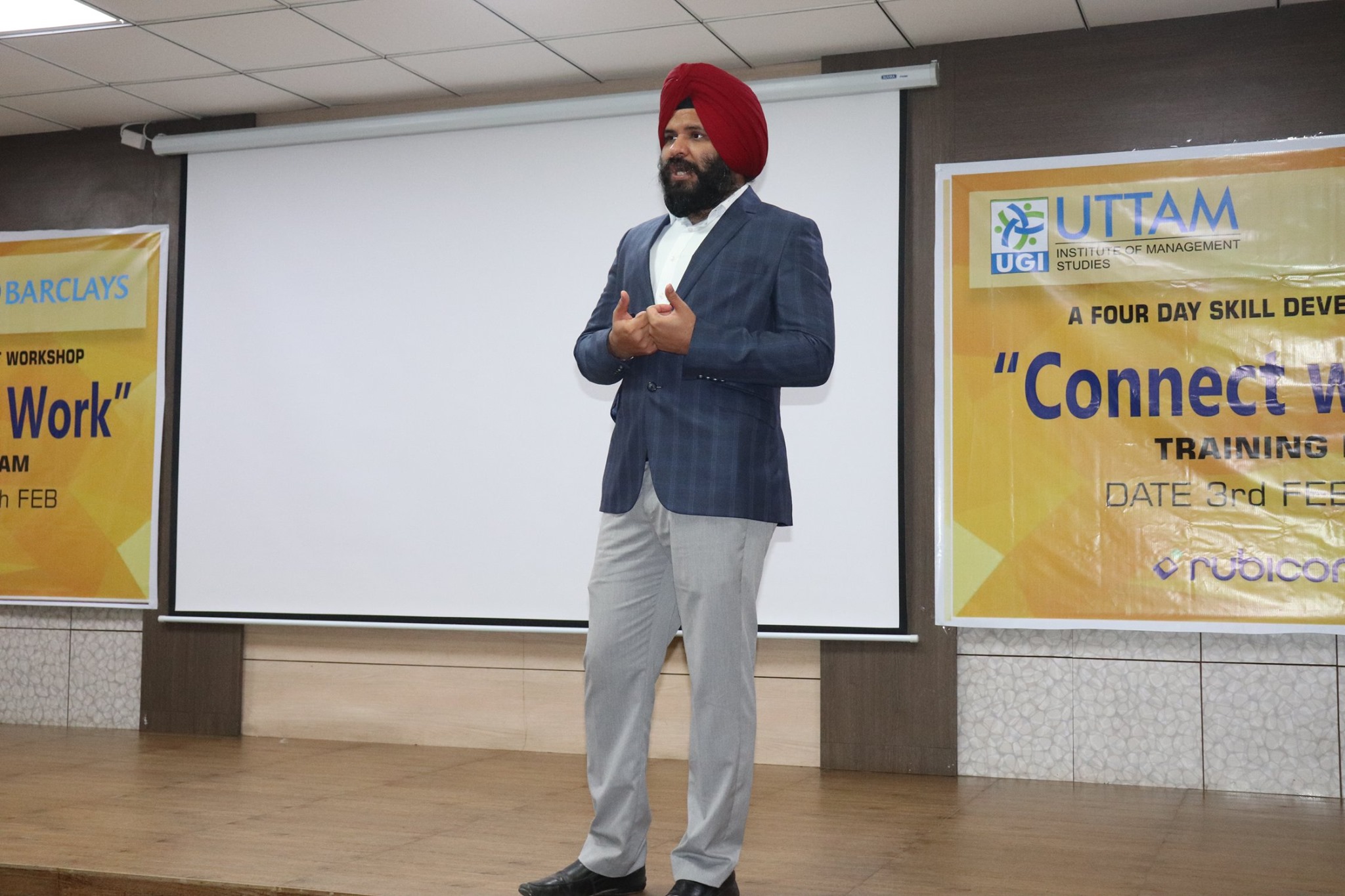 Understanding GST and ITR a workshop by renowned CA and expert Mr ...